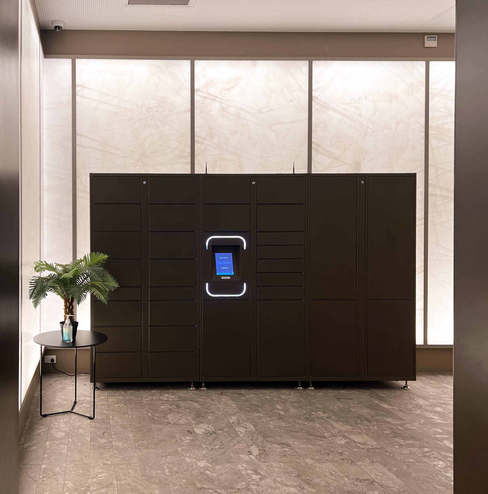 Secure and Convenient 24/7 Parcel Locker Solutions